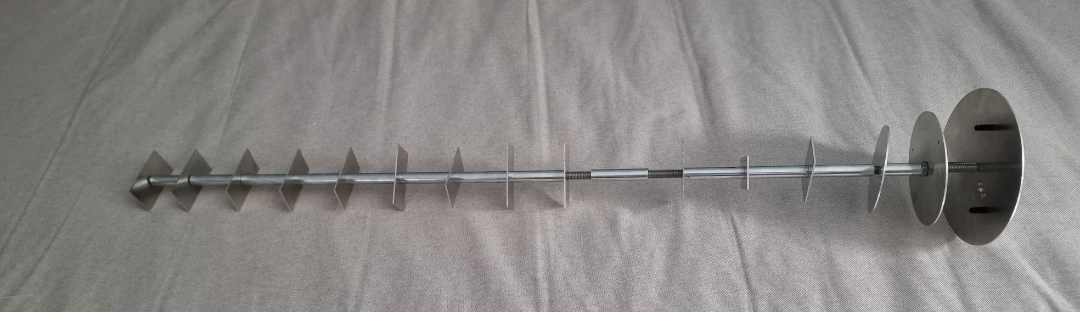 Assembling Alex Pettit’s Hydrogen Line Yagi antenna – astronomy.me.uk ...
