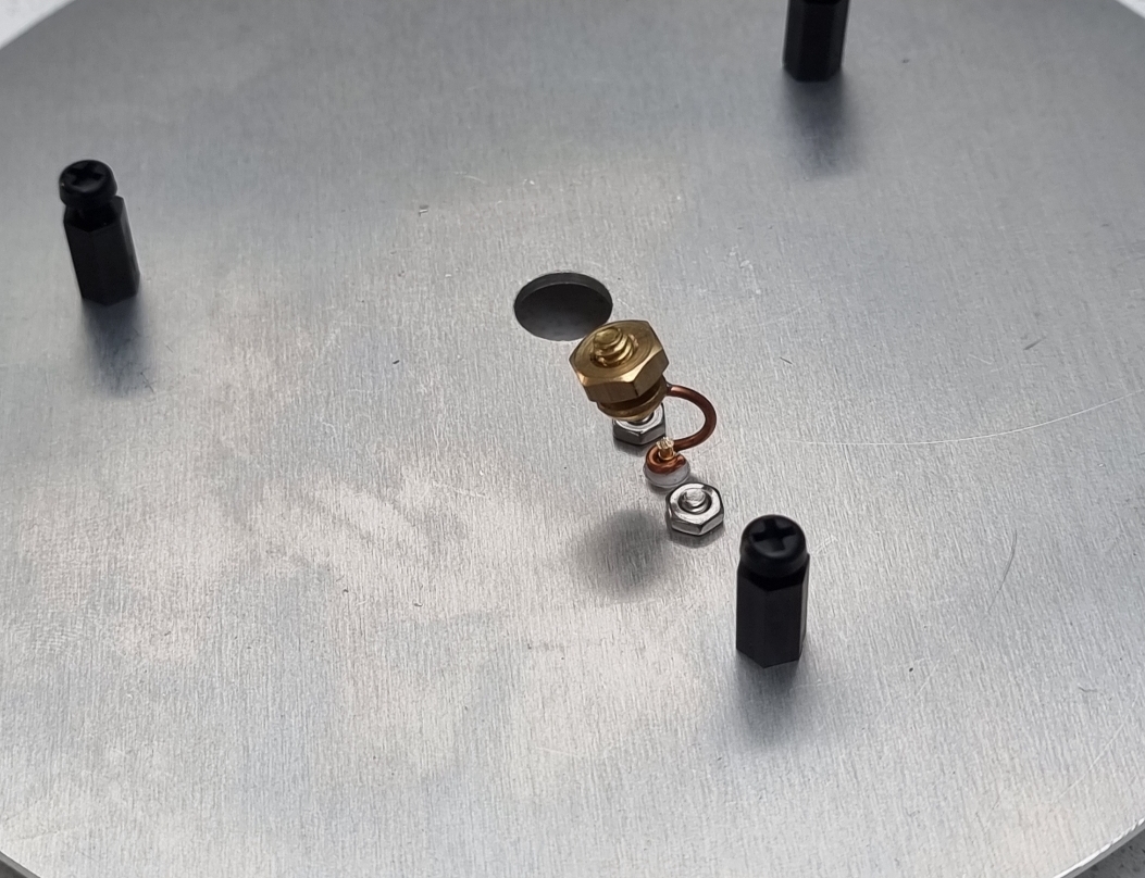 Assembling Alex Pettit’s Hydrogen Line Yagi antenna – astronomy.me.uk ...